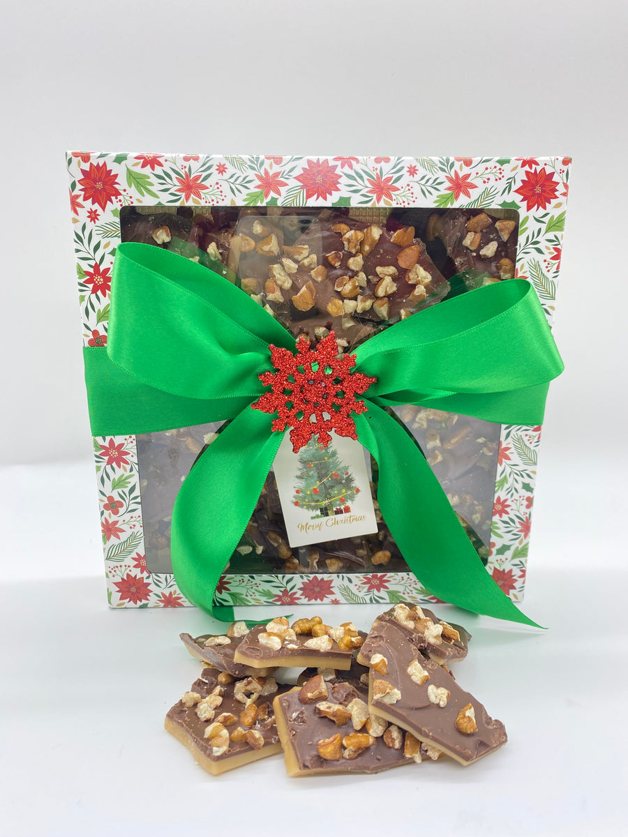1 Pound Chocolate Pecan Roca in Poinsettia Box – Potter Country Store